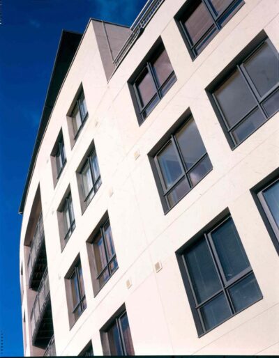 Aluminium Pivot Windows - Soundcraft